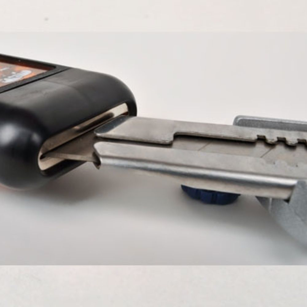 Material Solutions. BladeBreaker Pro,