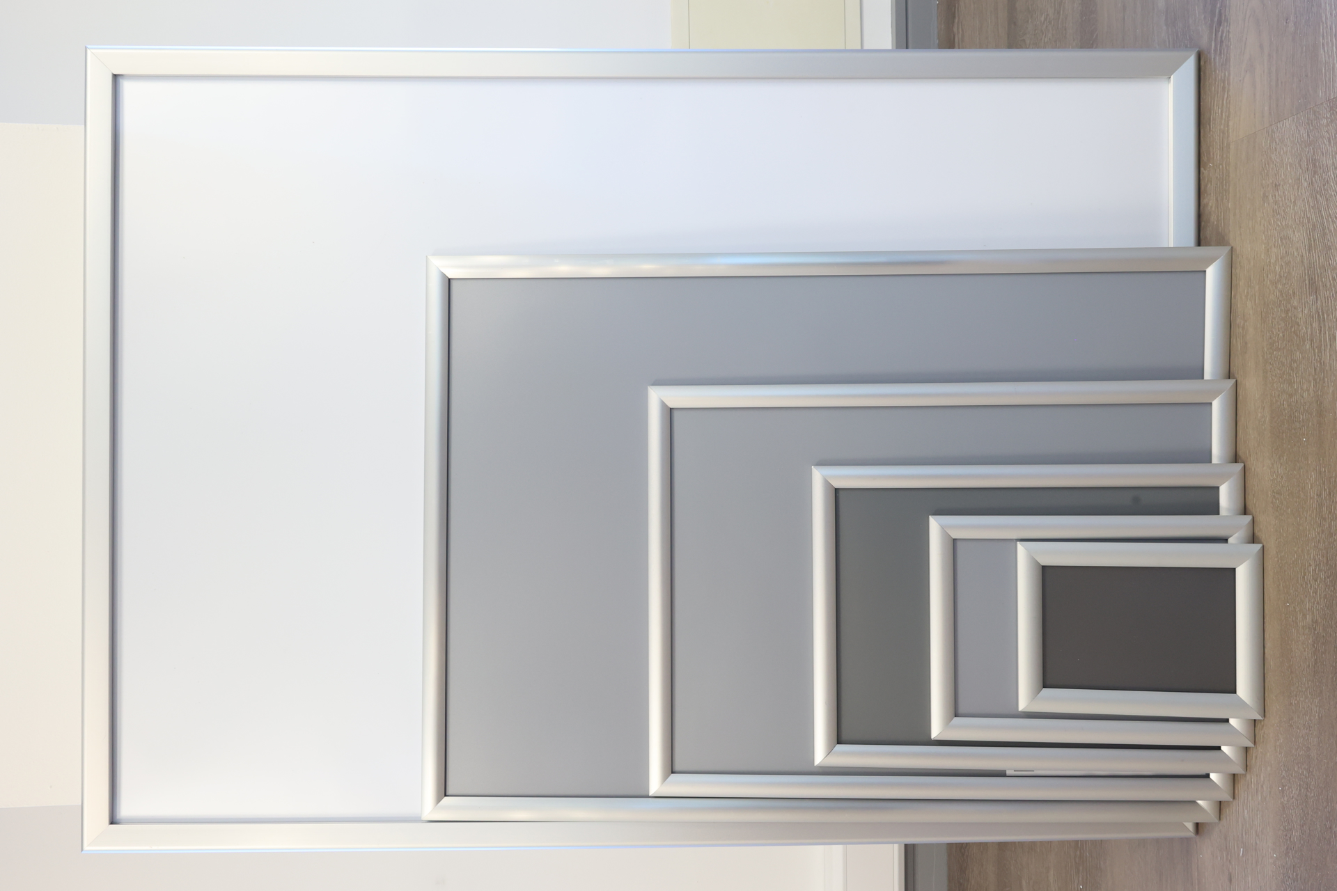 Material Solutions. bsmart A4 Snap Frame 25mm