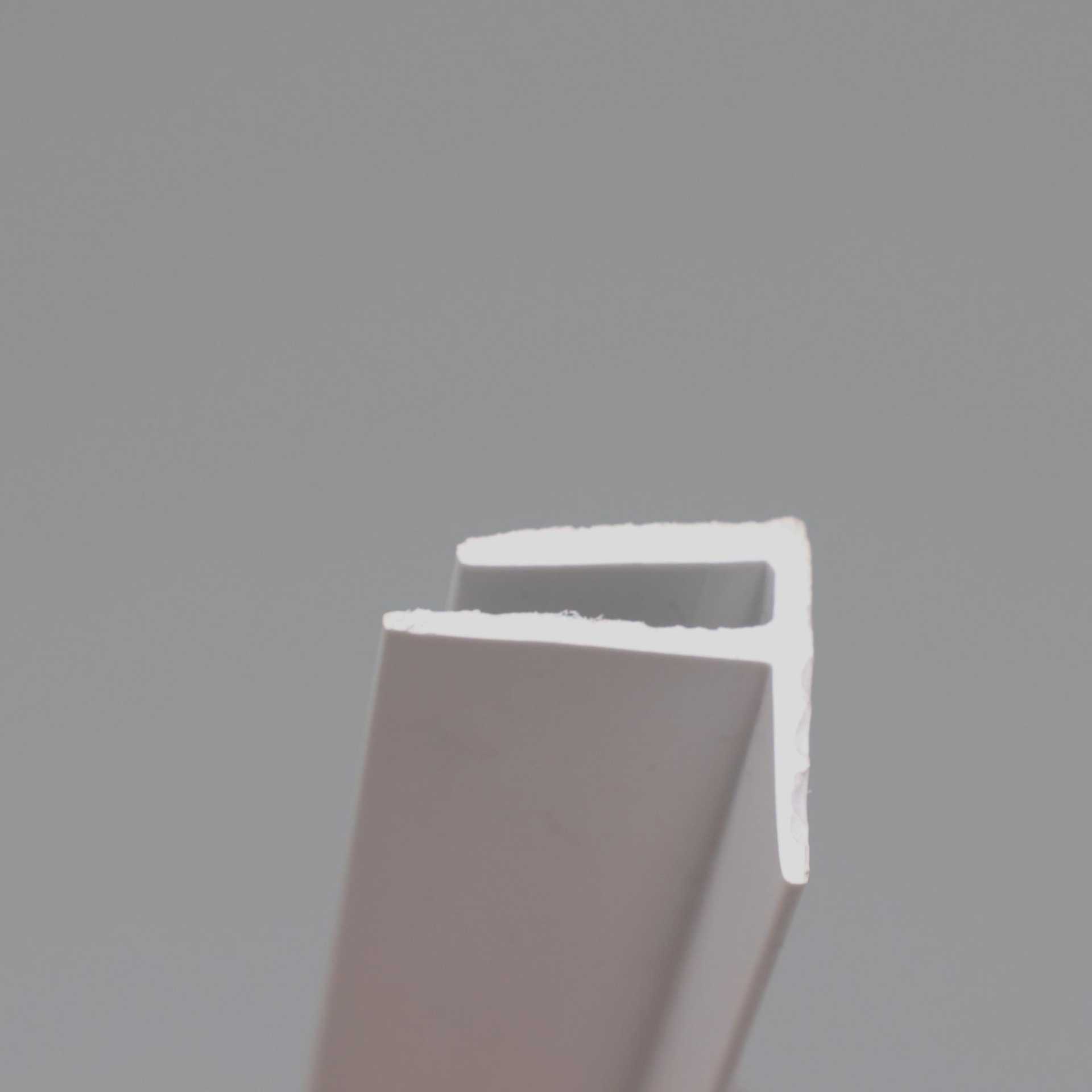 Material Solutions. F Section External Corner Willow 3050mm